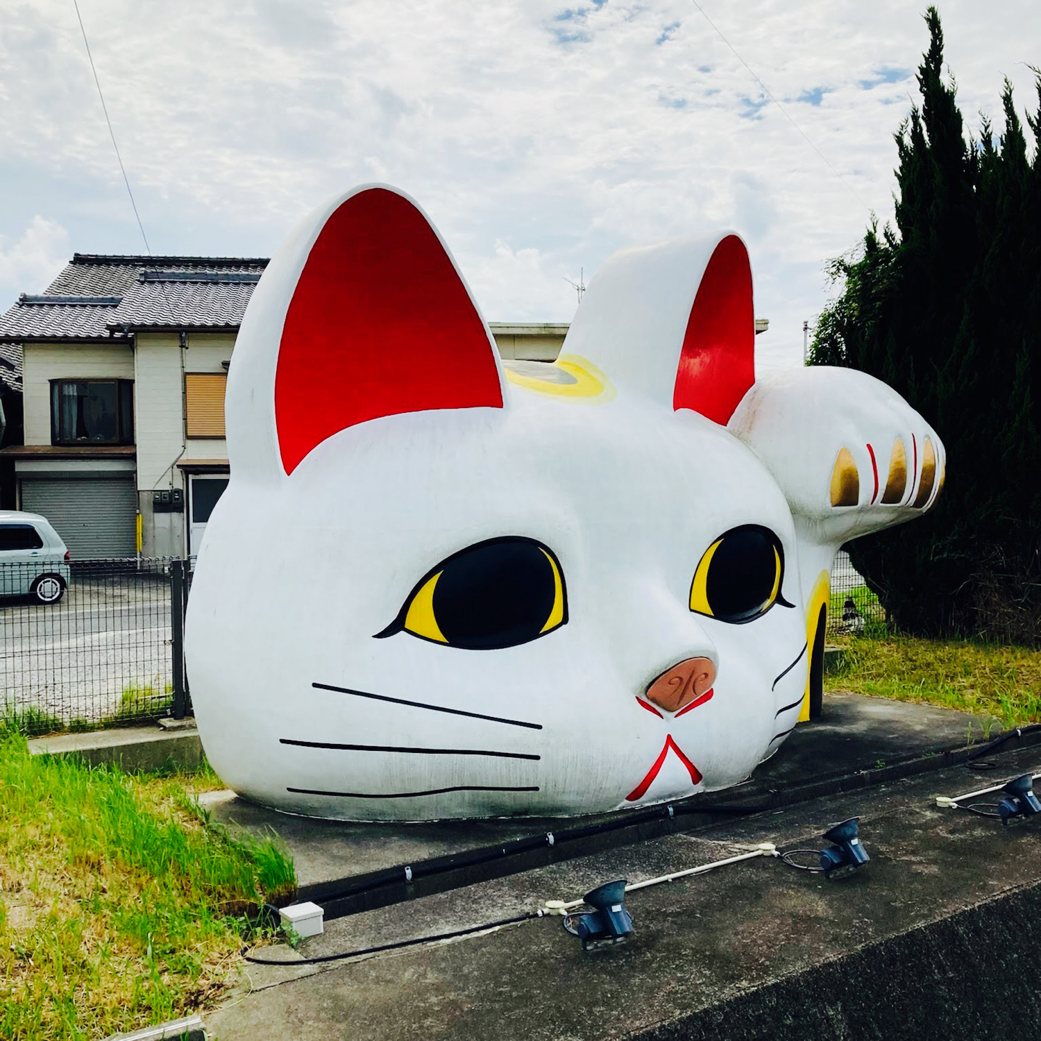 とこにゃんの写真愛知 常滑市とこにゃん思っていた以上に巨大でした トリップノート