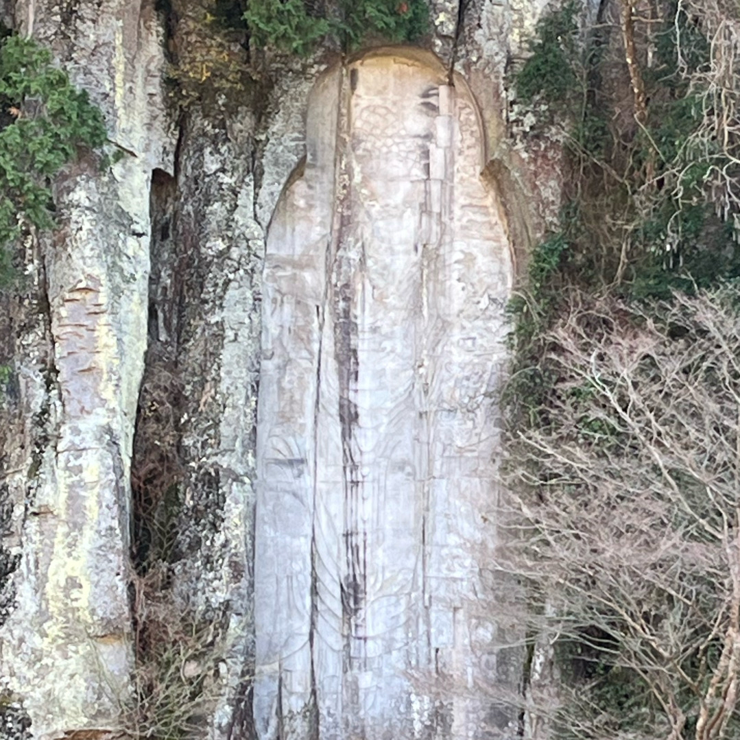 大野寺の写真大野寺弥勒磨崖仏宇陀市にある石仏天気も良く人も少な トリップノート